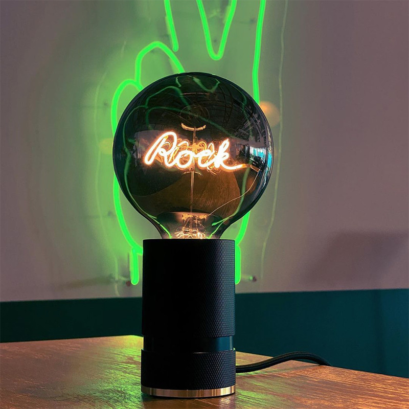 Socle doré pour ampoule décorative H16cm sur CDC Design